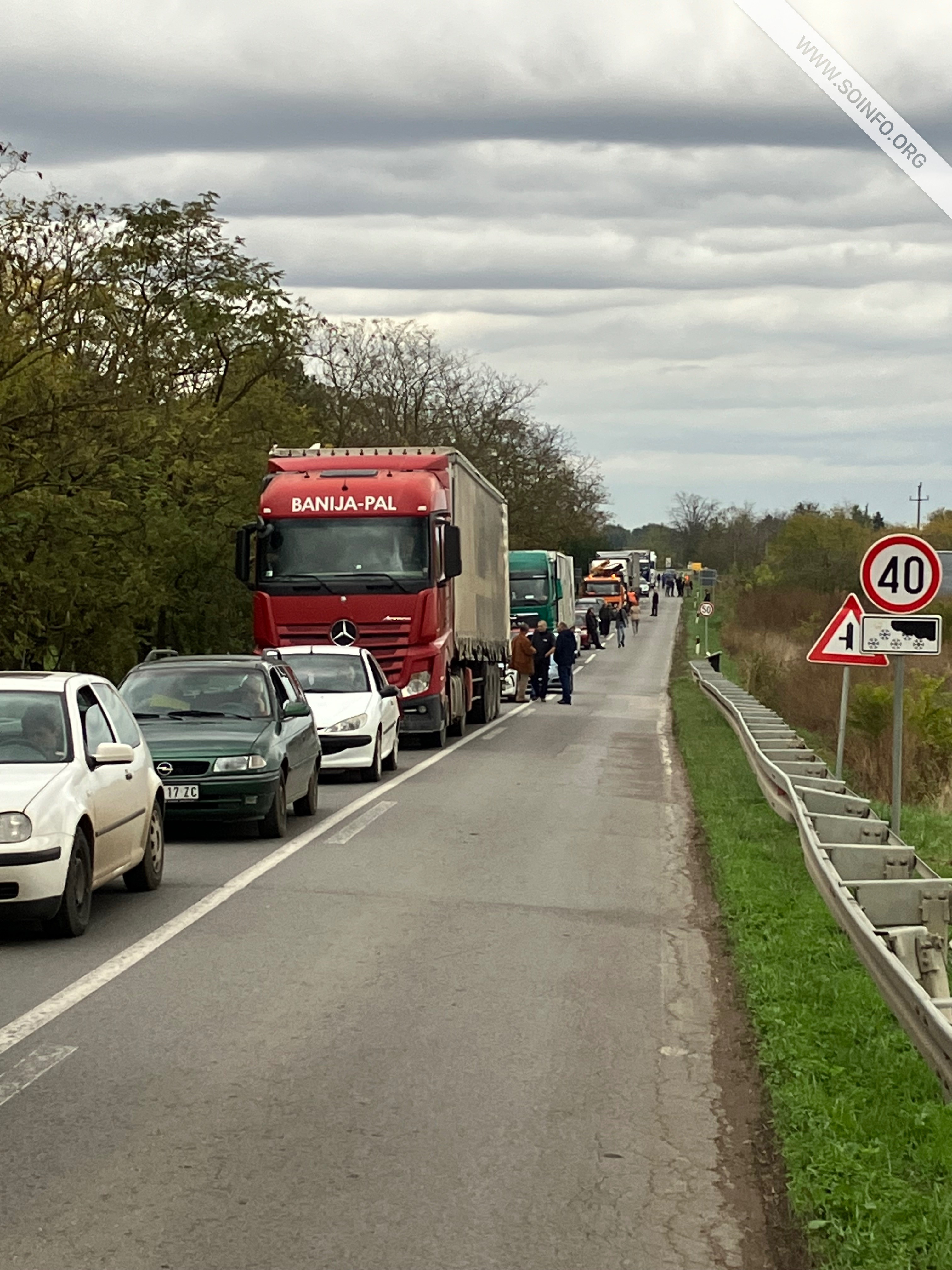 Protesti sve masovniji, nova blokada mosta od 16 sati - Vesti iz ...