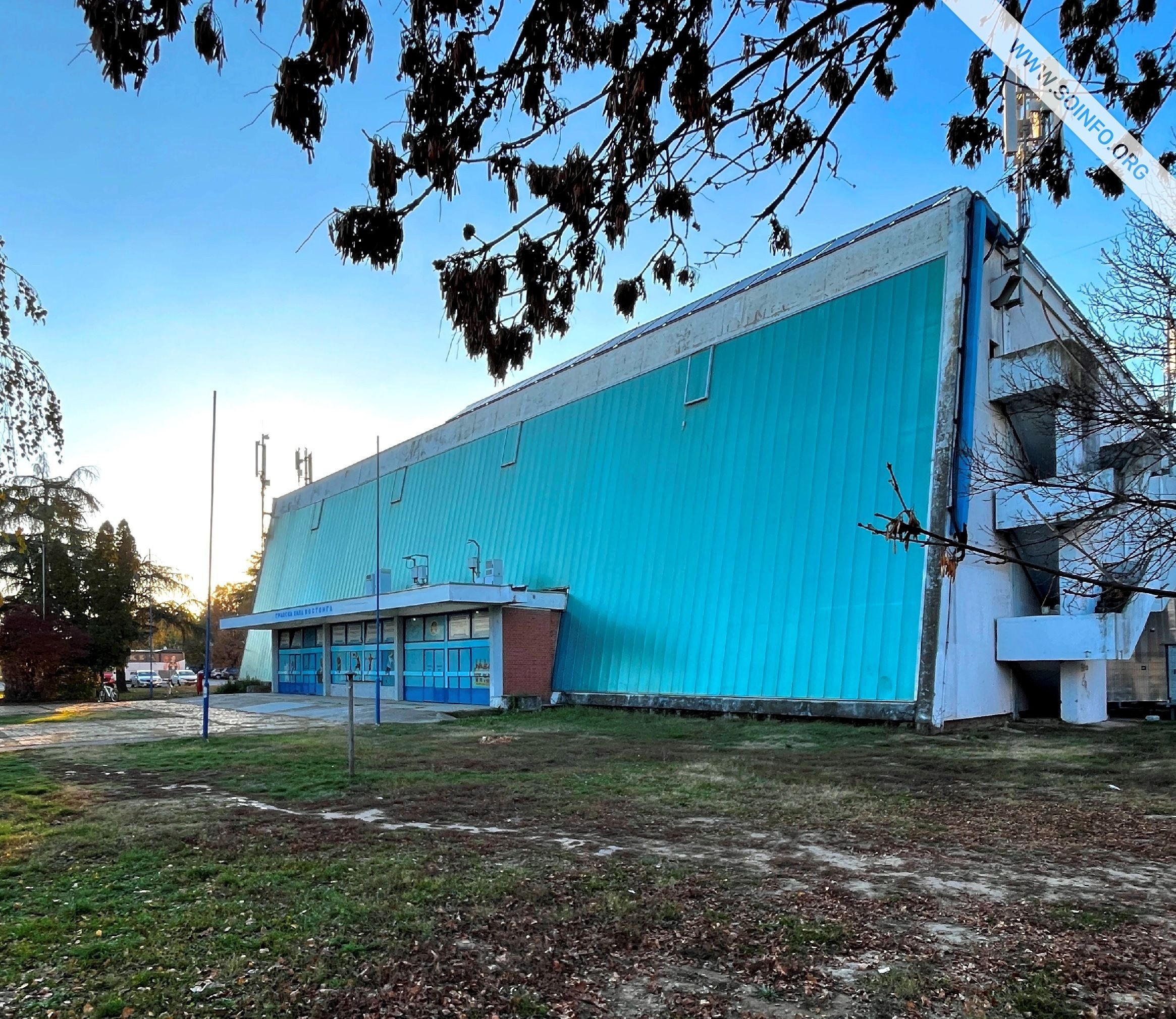 Radovi na adaptaciji hale Mostonga kasne sedam i po meseci? - Vesti iz Sombora - SOinfo.org ...